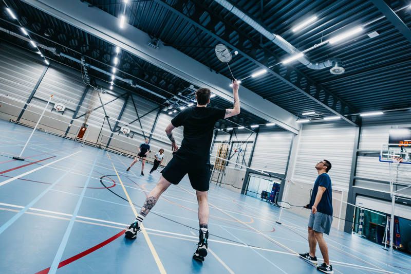 View the entire program of LEIP! Intro and LEIP! Festival.